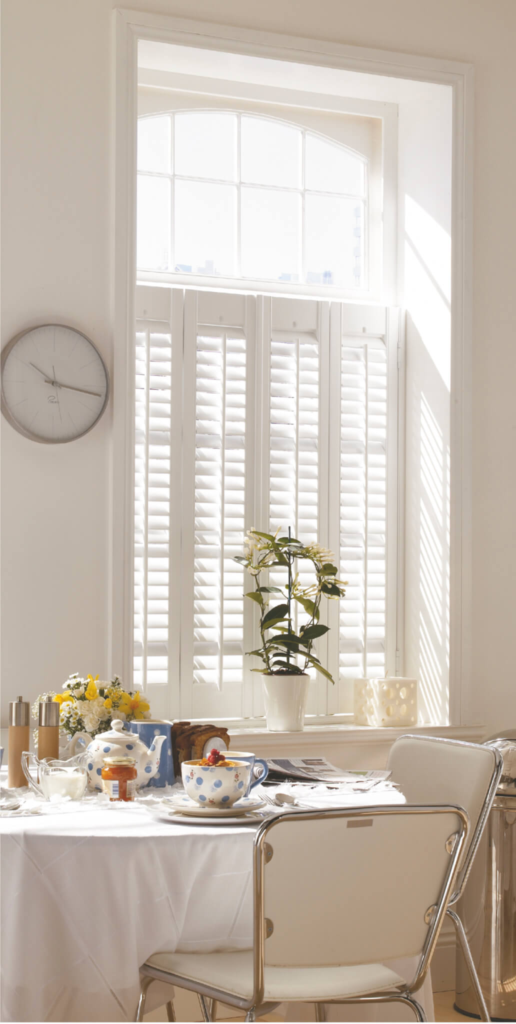 Cafe Style Shutters - Plantation Shutters Dublin- Signature Blinds